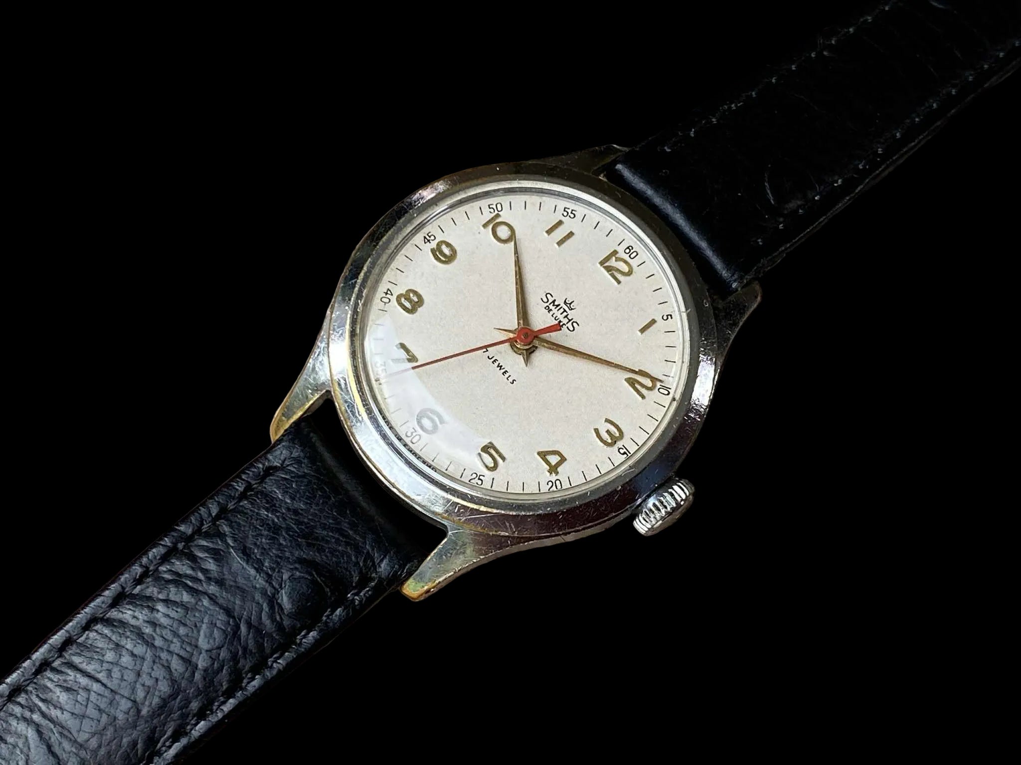 【イギリス取寄せ品】 Smiths Deluxe ‘Everest Range’ A452（1950年代） – The Mews Antiques